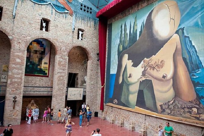 Private Tour: Dali Museum in Figueres and Púbol Tour With Hotel Pick-Up - Frequently Asked Questions