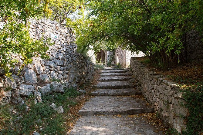 PRIVATE TOUR to Mostar, Stolac, Pocitelj & Blagaj by CRUISER TAXI - Local Cuisine and Cultural Insights