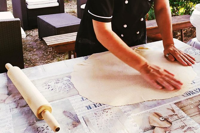 Private Tuscan Cooking Class and Wine Tasting in Radda in Chianti With Giorgia - Exploring Chianti After the Class
