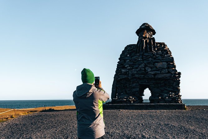 Reykjavik: Snaefellsnes National Park Small Group Trip - Exploring Picturesque Fishing Villages