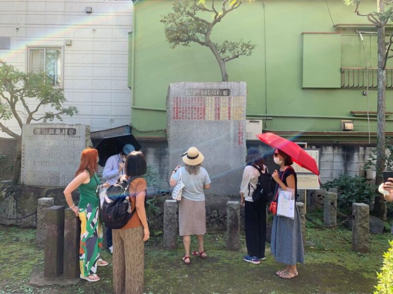 Ryogoku: Sumo Town Guided Walking Tour With Lunch - Encountering Kasugano-beya Sumo Stable