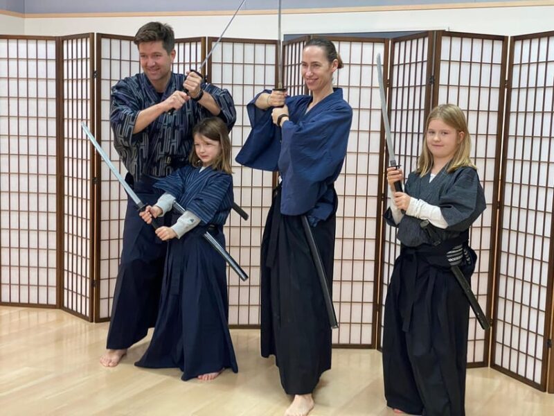 SAMURAI EXPERIENCE in Tokyo（Harajuku）【SAMURAIve】 - Instructor and Learning Environment