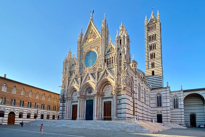 San Gimignano, Siena, Monteriggioni, Chianti Day Trip With Lunch & Wine Tasting - Language Accommodations
