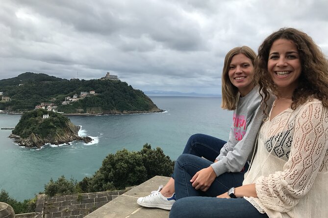 San Sebastian Private Tour, Pintxos & Winery Visit From Bilbao - Luxurious Transport for Comfort
