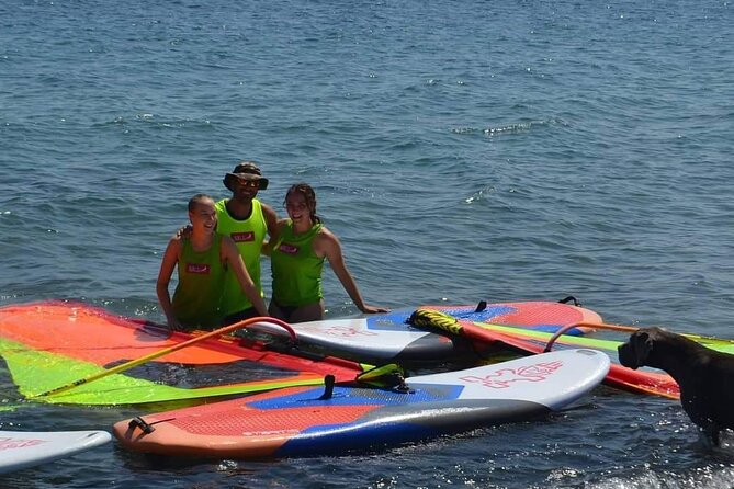 Santorini Windsurfing Lessons - Location and Accessibility