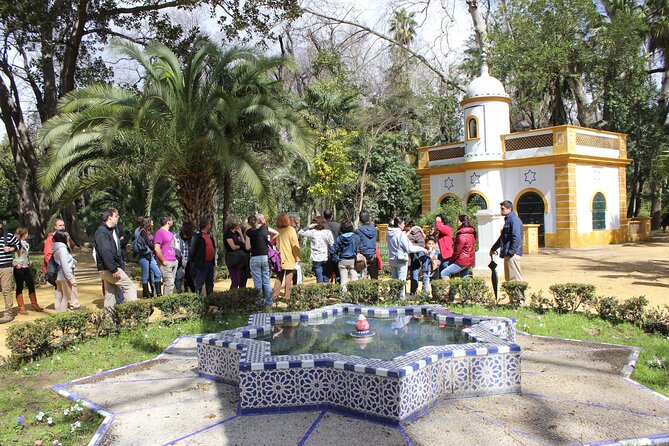 Secrets of María Luisa Park & Plaza De España Tour in Spanish - Customer Reviews and Feedback