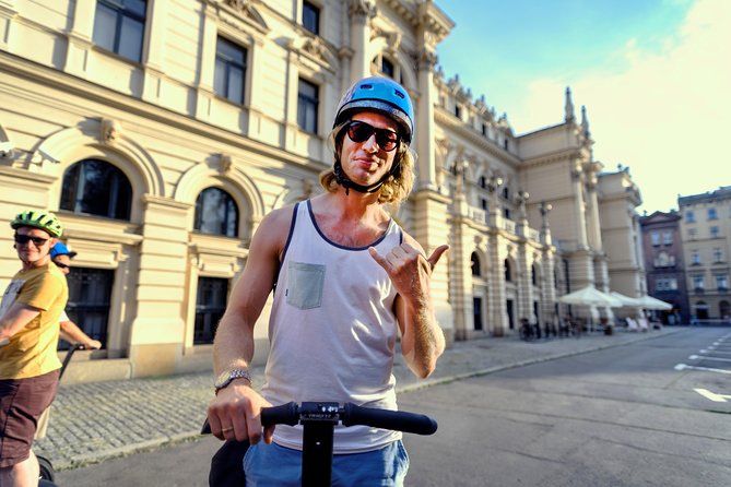 Segway Tour Gdańsk: Full Tour (Old Town + Shipyard) 3-Hour - Exploring Gdańsks History and Highlights