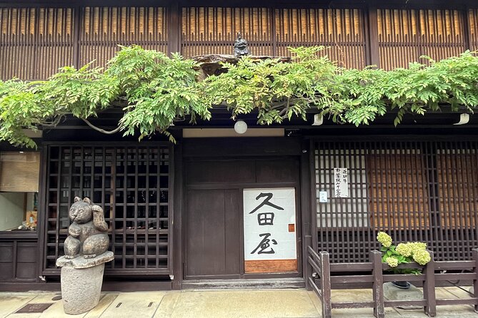 Shirakawa-Go and Hida-Takayama Private Day Trip From Nagoya - Accessibility and Accommodation Considerations