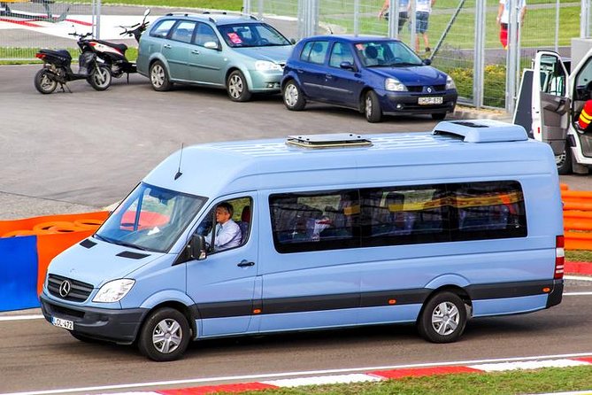 Shuttle Arrival Transfer From Paris Airport to Hotel/ Apartment - Airport Transfer Options