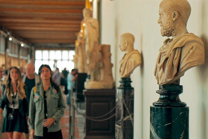 Skip the Line: Small Group Uffizi Masterclass by an Art Expert - Discovering Renaissance Masterpieces