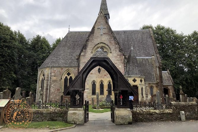 Stirling Castle and Loch Lomond Full-Day Private Tour in a Premium Minivan - Benefit From Positive Traveler Feedback and Accessibility