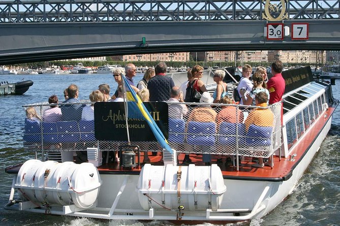 Stockholm Hop-On Hop-Off Sightseeing Cruise - Scenic Views and Audio Commentary