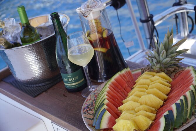 Sunset Boat Tour in Ibiza With All Inclusive - Positive Guest Experiences