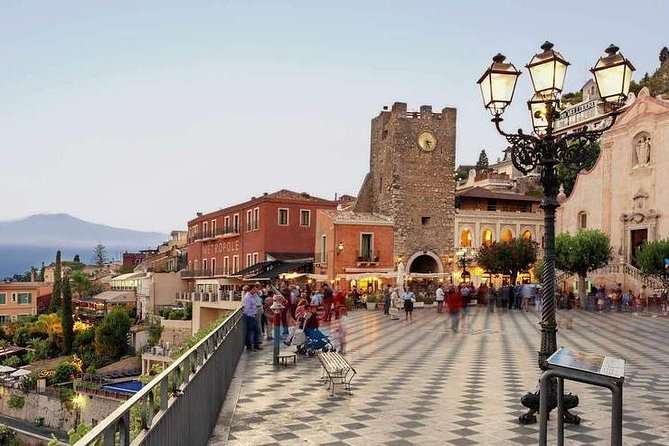 Taormina and Castelmola Private and Guided Tour With Arancino - Discovering the Quaint Village of Castelmola
