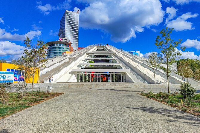 Tirana Bike Tour, History, Culture and Visit to Artificial Lake - Traveler Testimonials
