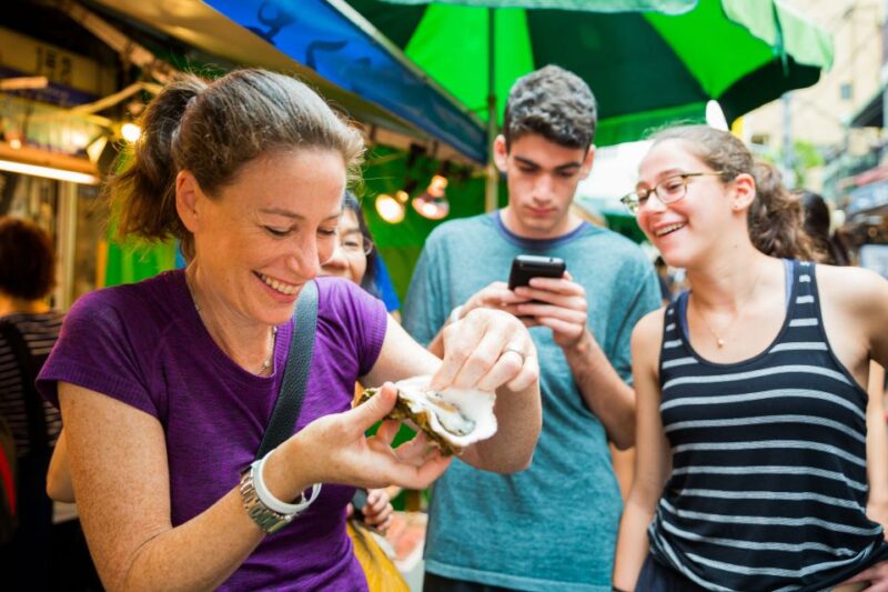 Tokyo: Tsukiji Fish Market Street Food Tour With Tasting - Discovering Japanese Food Culture