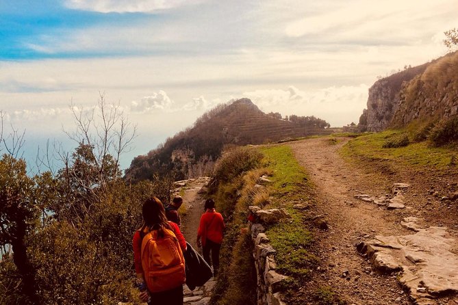 Trail of the Gods With Local Guide Saveria Fiore Ladybug - Reviews and Testimonials From Travelers