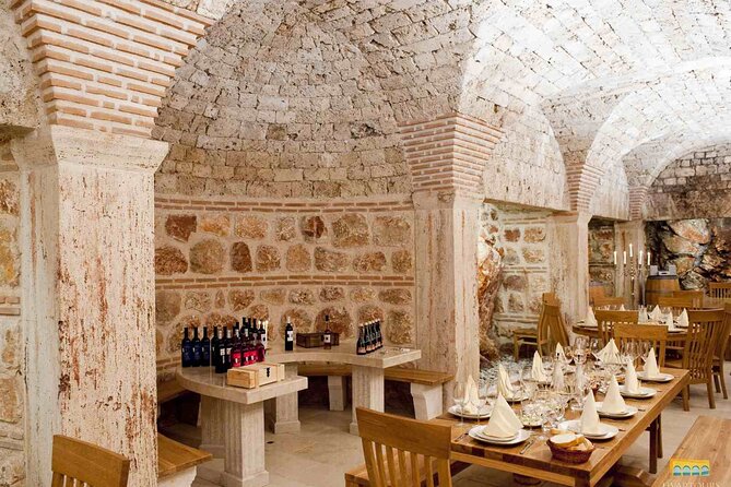 Twice the Wine - Two Wineries Half Day Tour, With Delicacies - Experiencing Breathtaking Vistas