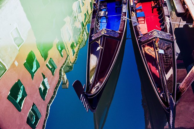Venice 30 Min Gondola Ride - Accessibility, Cancellation, and Confirmation Details
