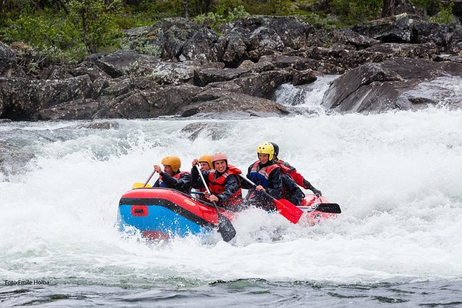 White Water Rafting Adventure in Dagali - Level 2 - Safety Briefing and Gear