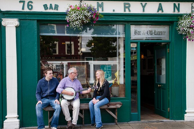 Your Irish Tour Blarney and Cork Private Day Tour - Discovering the Blarney Castle and Gardens