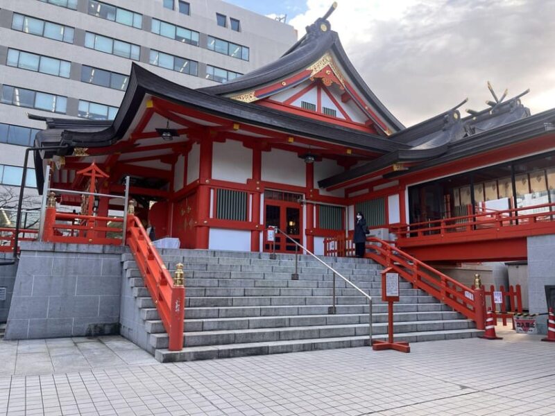 1 Day Walking Tour in Shinjuku and Shibuya: The Best of Both - Tour Inclusions and Meeting Point