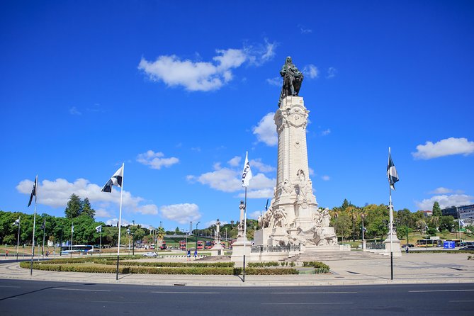 4-Hour Private Lisbon Highlights Tour - Sample Local Delicacies