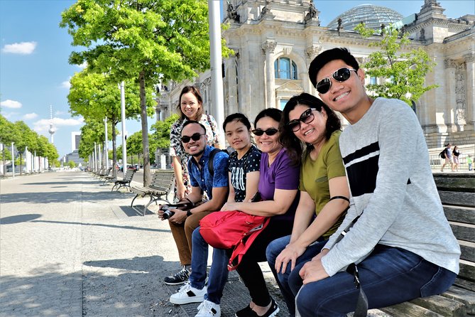 5hours: Guide, Chauffeur & Photographer in Berlin Private Tour - Experiencing Potsdamer Platz and Berliner Dom