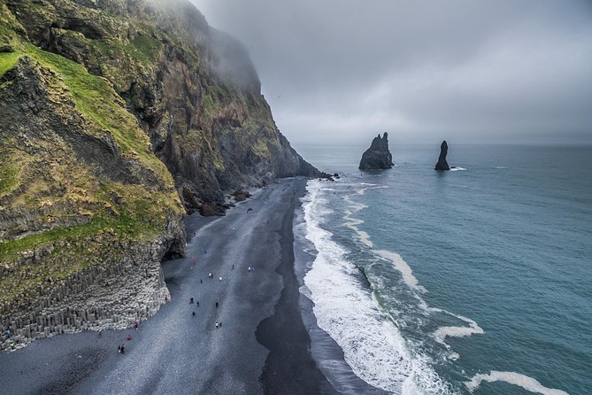 7-Day Complete Iceland: South Coast, Golden Circle, Akureyri & Snaefellsnes - Traveler Recommendations and Packing List