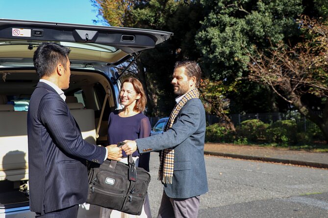 Airport Transfer: Narita, Haneda (Tokyo), HND-NRT Airport Shuttle - Traveler Suitability and Assistance
