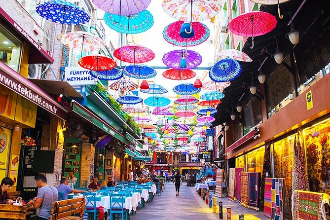 Asian Side of Istanbul: Uskudar and Kadikoy Full Day Walking Tour - Riding the Marmaray Train and Bosphorus Boat