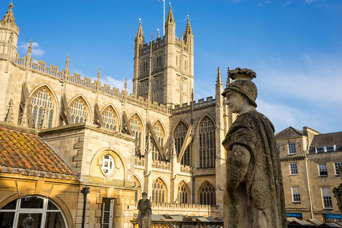 Bath, Avebury and Lacock Village Small-Group Day Tour From London - Taking in Baths Roman Baths and Georgian Architecture