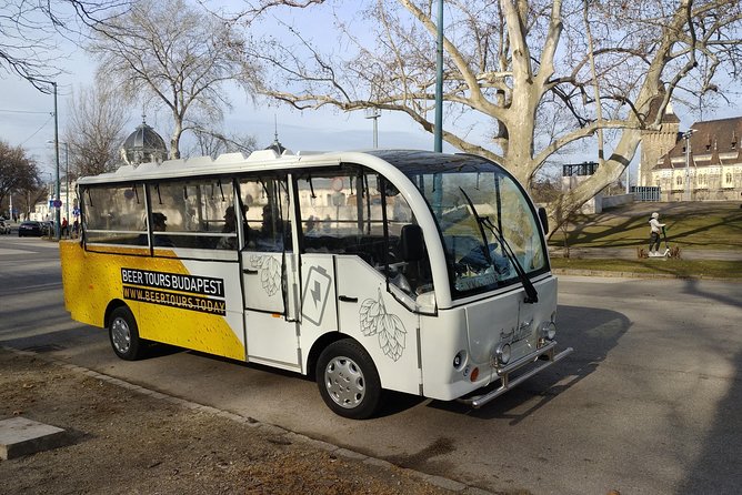 Beerbus Budapest - Sightseeing PRIVATE Party Tour - Relaxing at the Szechenyi Baths