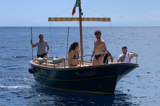 Boat Tour of Capri (Tour Classes 2 Hours ) - Getting There