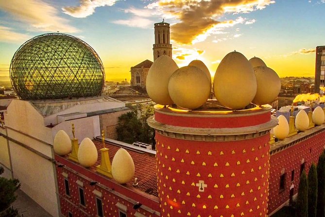 Dali Museum, Figueres & Cadaques Private Tour With Hotel Pick-Up - Discovering Dalis Childhood Haunts in Cadaques and Port Lligat