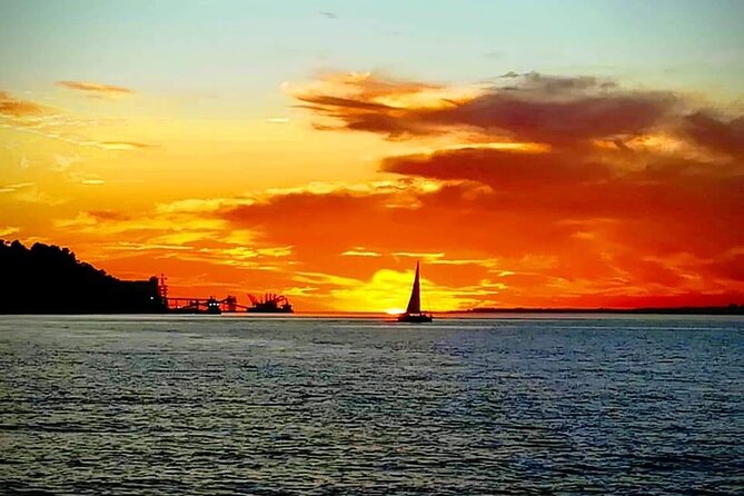 Day Time / Sunset Boat Tour in Lisbon With Portuguese Wine - Savoring the Flavors of Portugal
