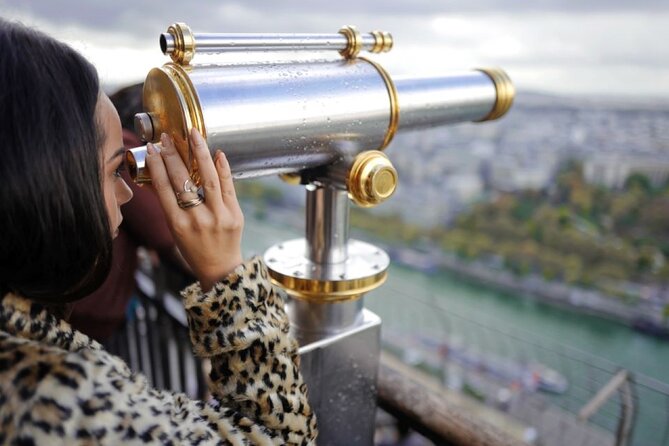 Eiffel Tower Access to 2nd Floor & Summit With Host by Lift - Since You Asked