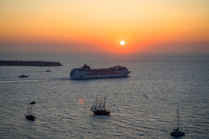 Explore Santorini With a Local Private Driver Review - Customizing Your Itinerary