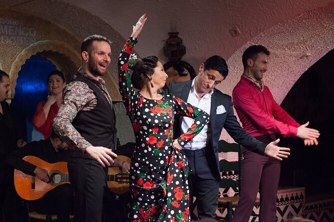 Flamenco Night at Tablao Cordobes in Barcelona - Capturing the Authentic Flamenco Experience