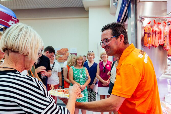Food Tasting Walking Tour in Palma With a Local - The Hosts Commitment to an Exceptional Experience