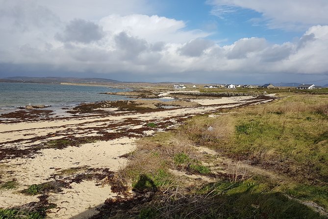 From Galway: Guided Tour of Connemara With 3 Hour Stop in Kylemore Abbey - Booking Your Adventure