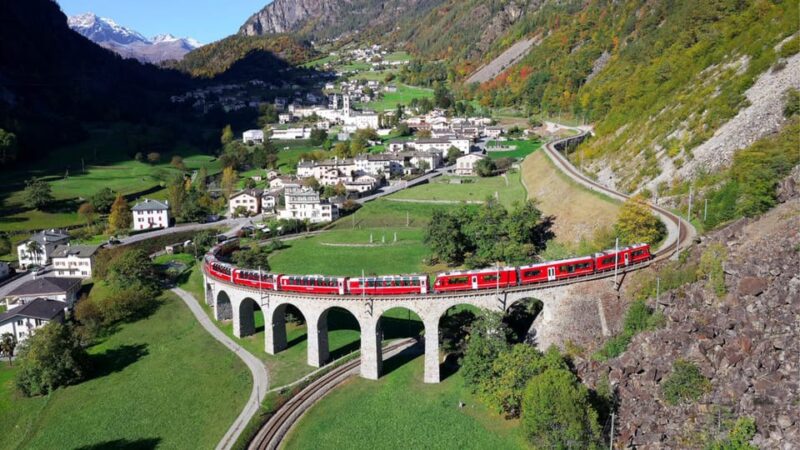 From Milan: Bernina Express Train and St. Moritz Tour by Bus - What to Expect on the Bernina Express Train