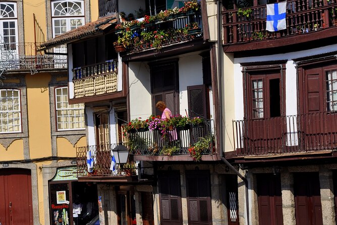 Full-Day Braga & Guimarães Guided Semi-Private Tour With Lunch From Porto - Memorable Experiences