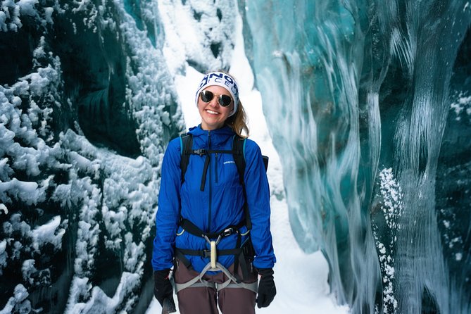 Glacier and Ice Cave Private Photoshoot - 15 Shot Photo Package - Glacier Exploration and Photographic Techniques