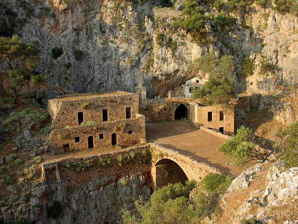 History of Santorini Private Tour & Wine Routes Guided Tour - Frequently Asked Questions