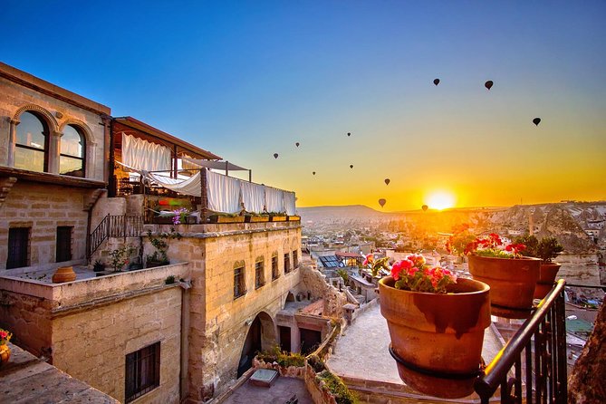 Hot Air Balloon, Best of Red and Green Guided 1-Day Tour - Customer Feedback and Recommendations