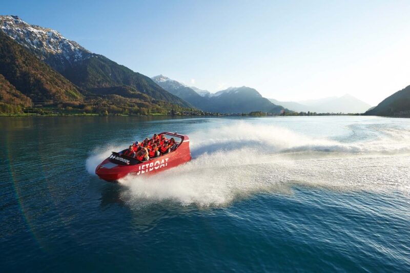 Interlaken: Scenic Jetboat Ride on Lake Brienz - Capturing the Moment
