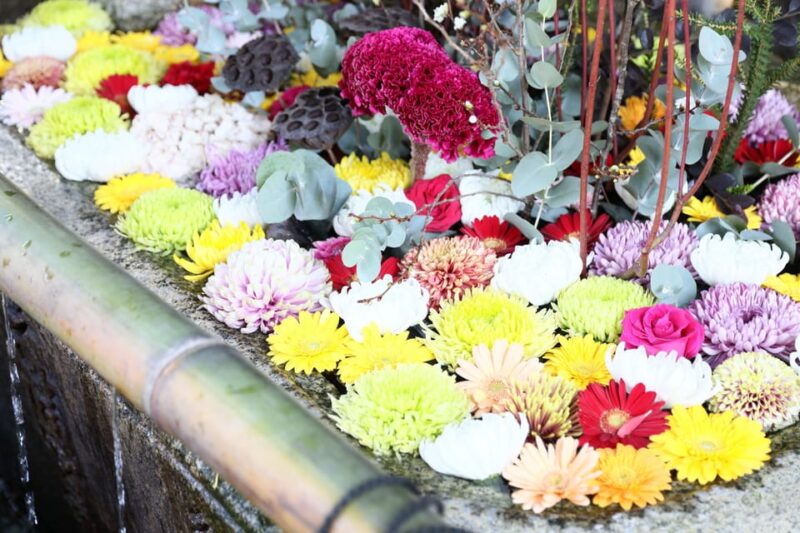 Kyoto: Try Nishijin Weaving in the Oldest Geisha District - Guided Tour of Kamishichikens Cultural Heritage
