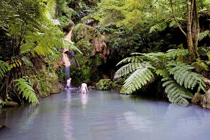 Lagoa Do Fogo Guided Volcano Geo Tour W/ Hotsprings Bathing - Discovering the Volcanic Origins