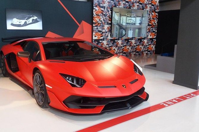 Lamborghini, Ferrari, Pagani Tour Review - A Glimpse Into Paganis Headquarters